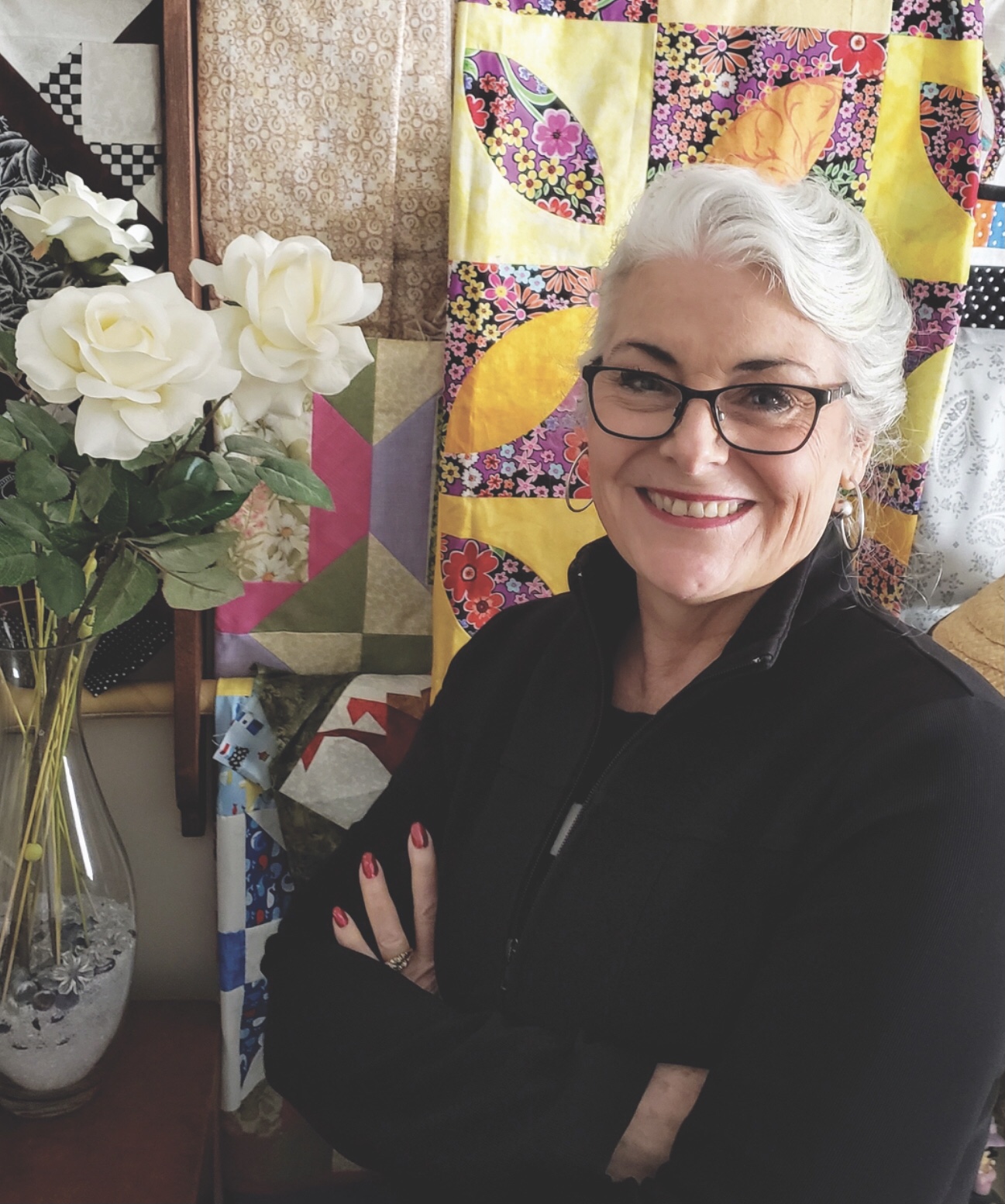 See Laura Coia on November 9 – Twilight Quilters' Guild of Norfolk County